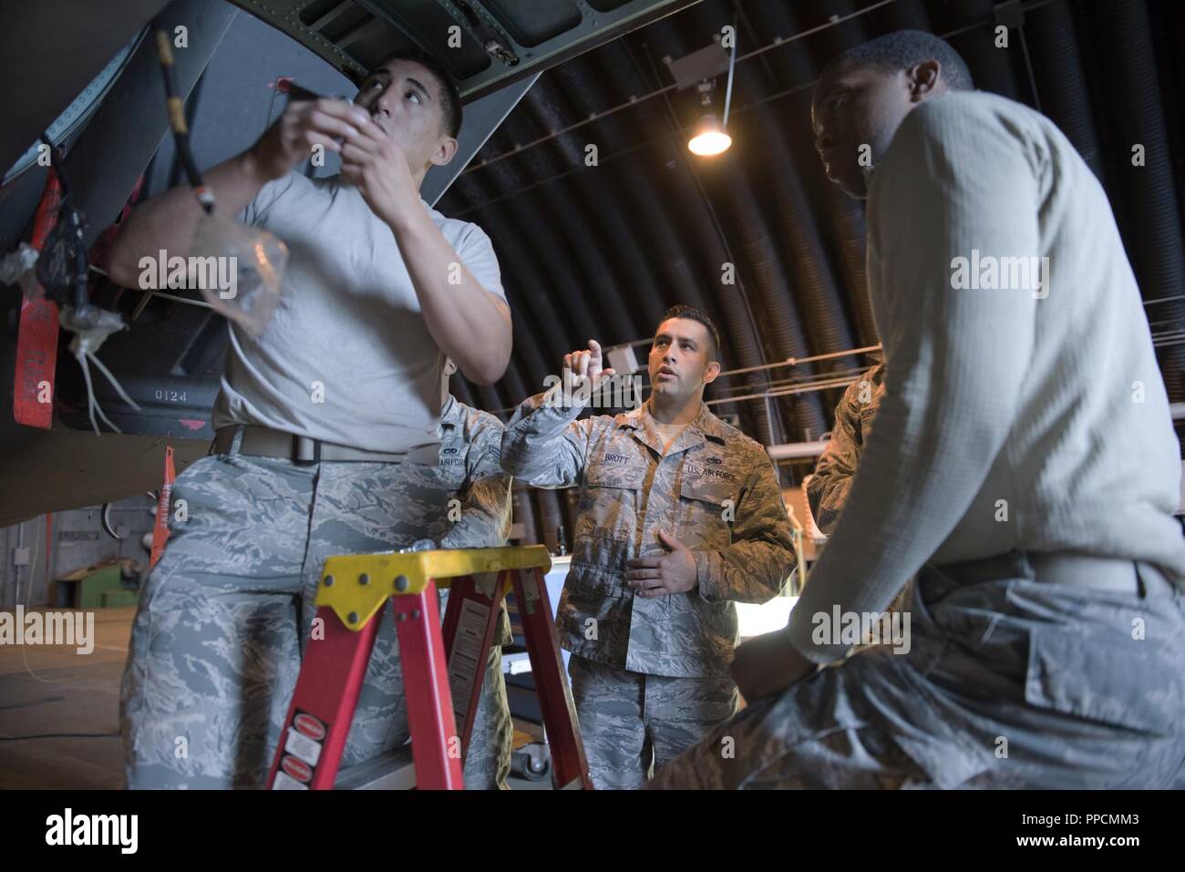 372 trs det 16 hi-res stock photography and images - Alamy