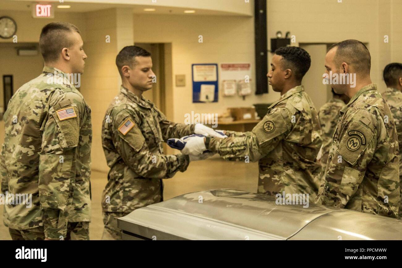 Discharged serviceman hi-res stock photography and images - Alamy