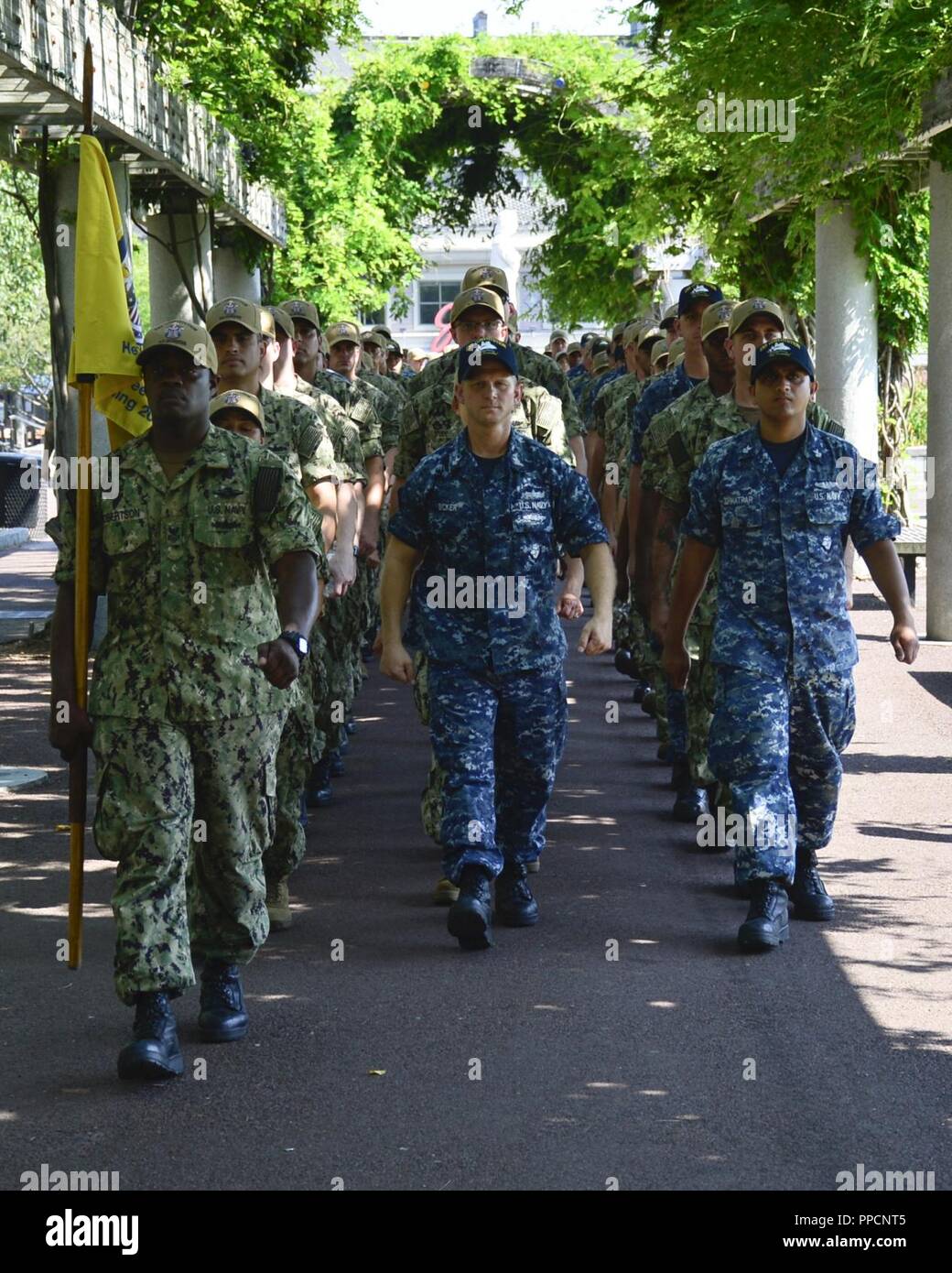 (Aug. 29, 2018) Chief petty officer (CPO) selects march through the ...