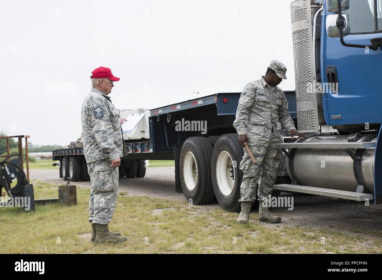 Pre trip inspection hi-res stock photography and images - Alamy