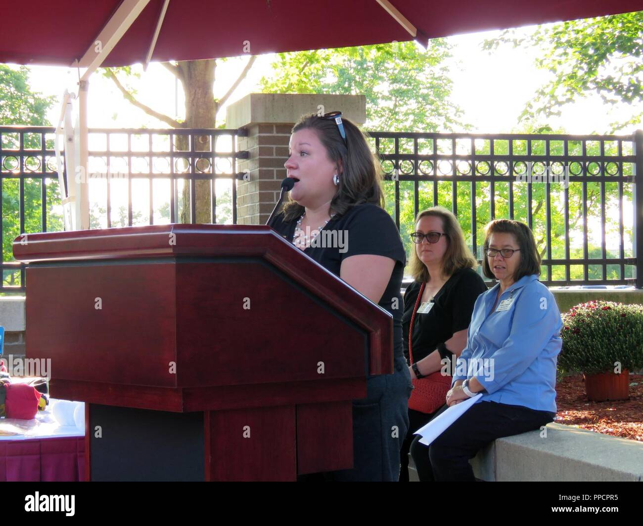 Tina thompson hi-res stock photography and images - Alamy