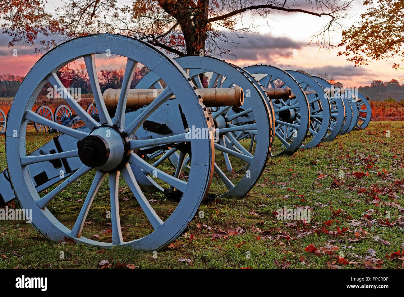 American revolution cannon hi-res stock photography and images - Alamy
