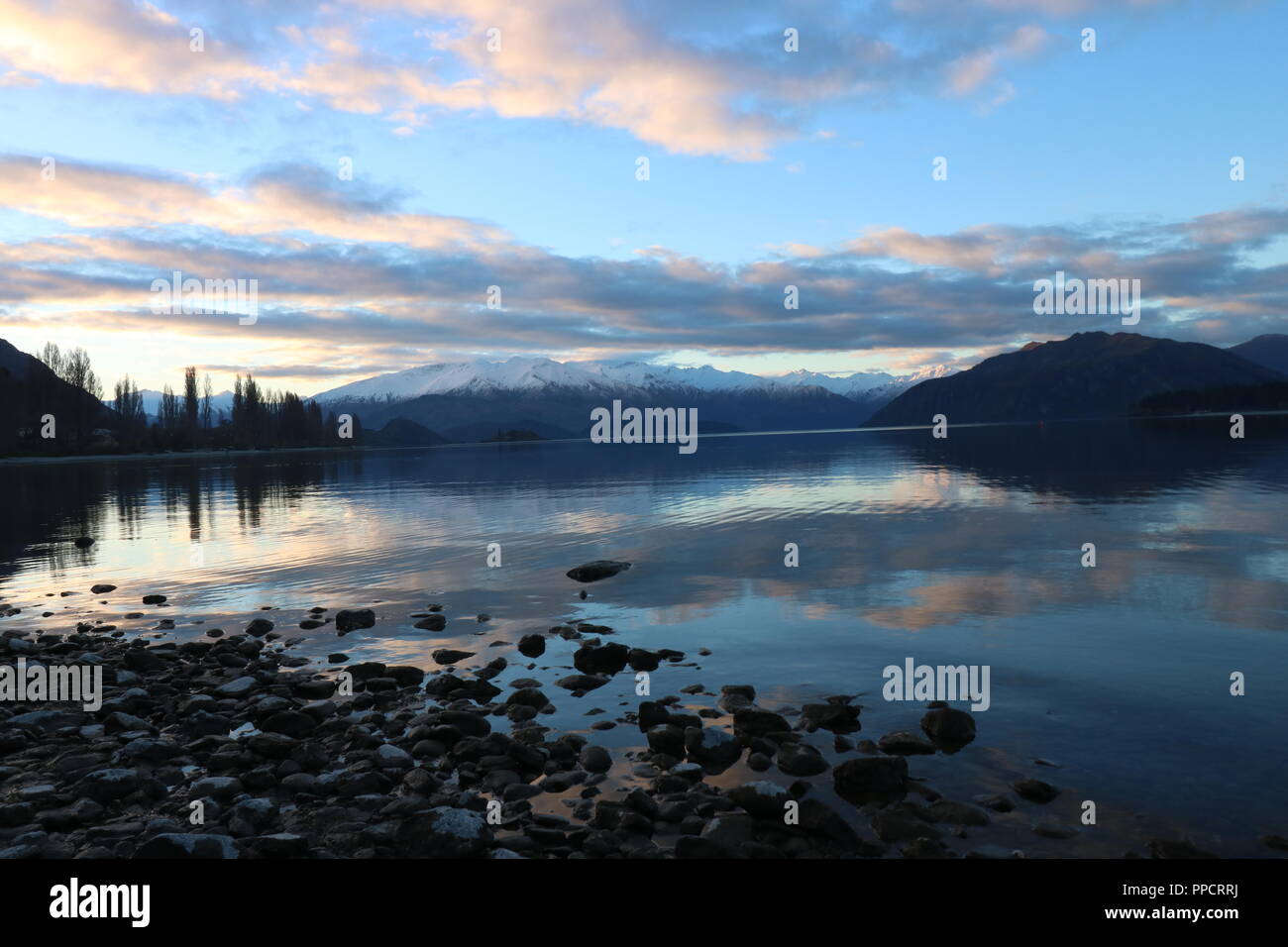 Remarkable mountains new zealand hi-res stock photography and images ...