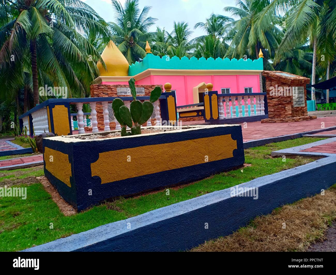 Philippines. 23rd Sep, 2018. Pata Massacre Wreathlaying Ceremony. an ...