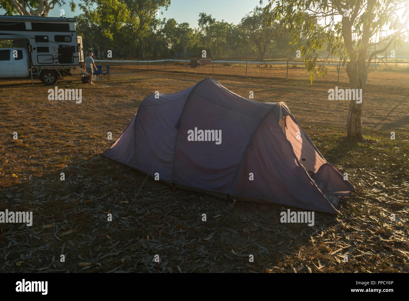 Purple tent hi-res stock photography and images - Alamy
