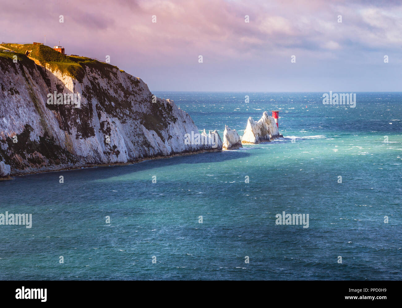 Isle of wight needles hi-res stock photography and images - Alamy