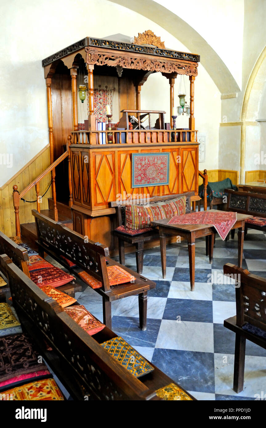 Jewish crete hi-res stock photography and images - Alamy