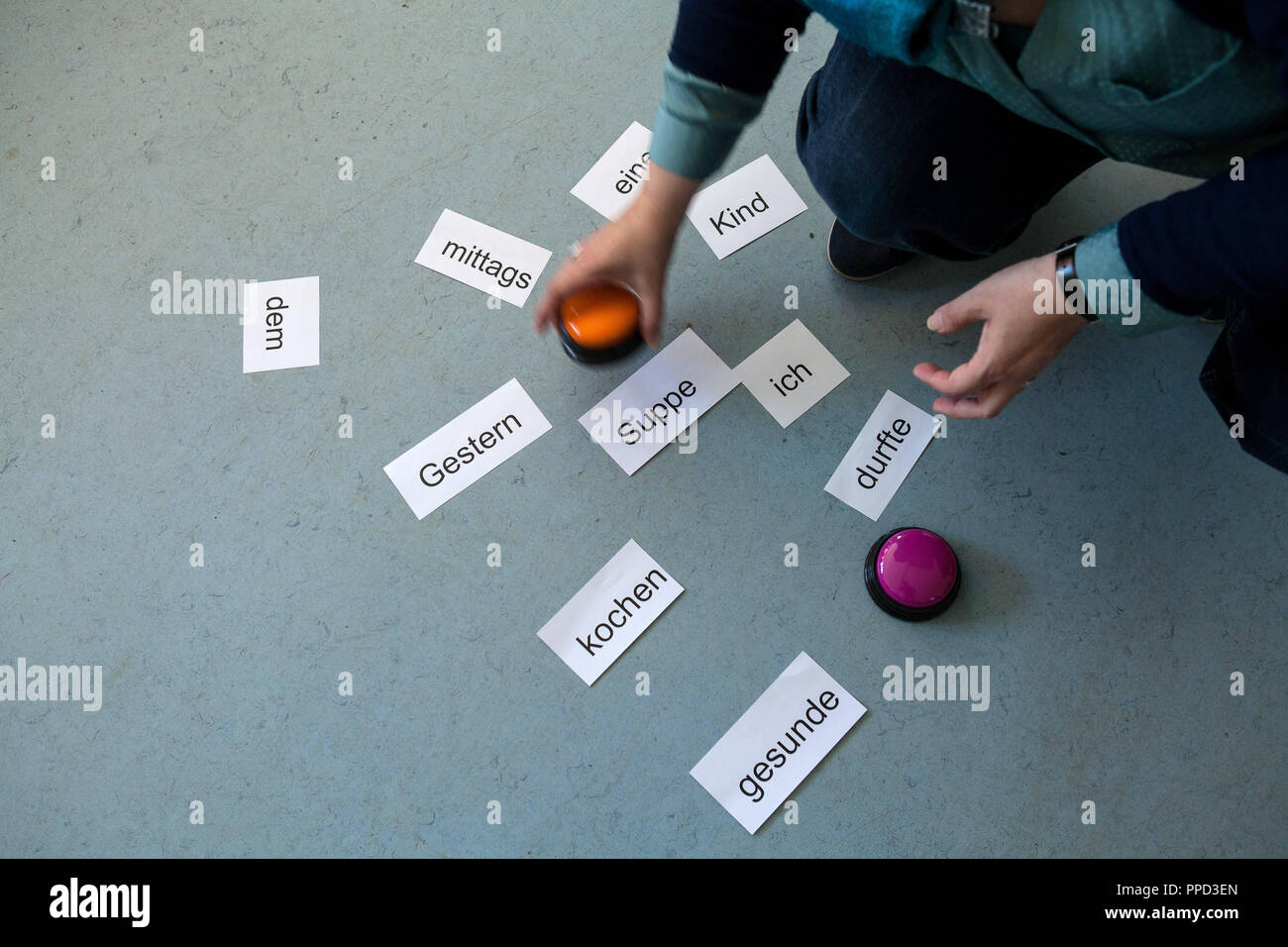 Teaching students sentence structure hi-res stock photography and ...