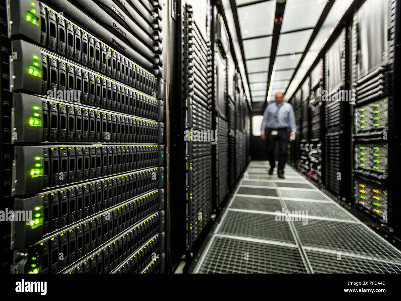 Cold aisle in the municipal data center Stock Photo - Alamy