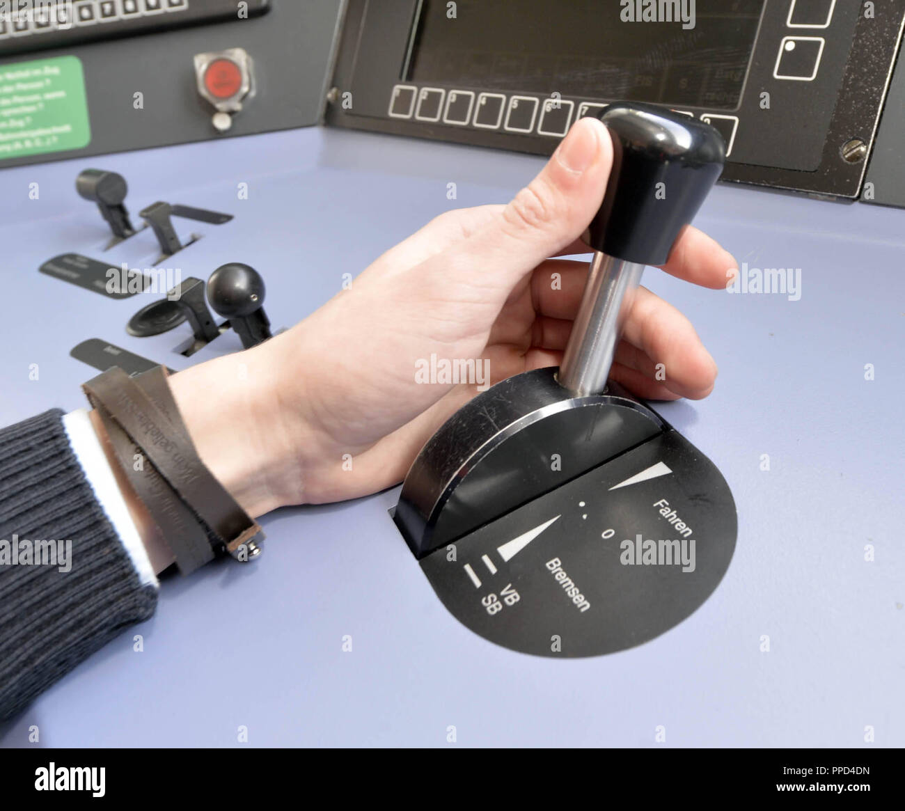 Train driver training at the Munich S-Bahn: the picture shows a hand on ...