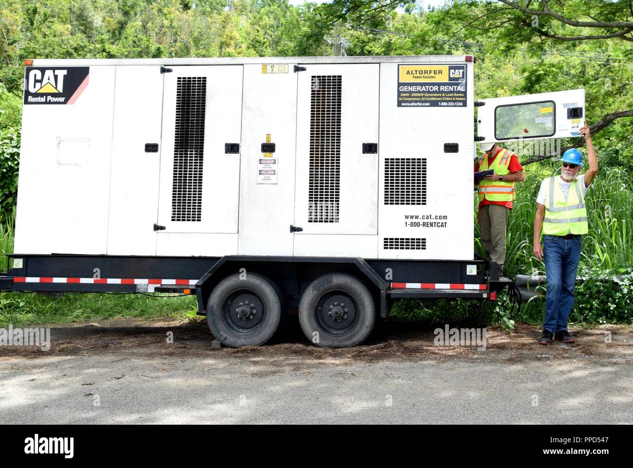 U.S. Army Corps of Engineers Quality Assurance Specialists with the ...