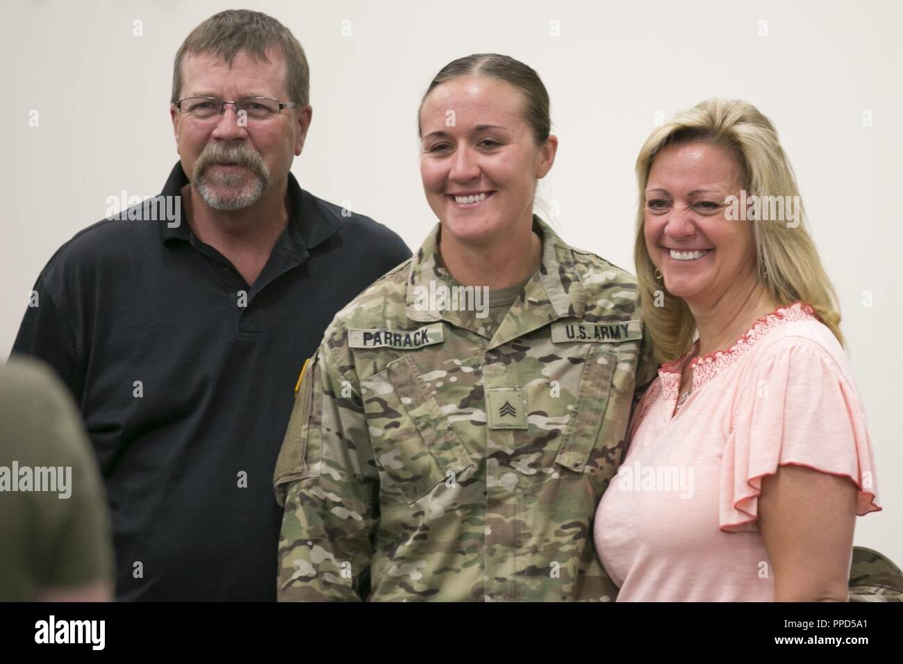 856th military police company hi-res stock photography and images - Alamy