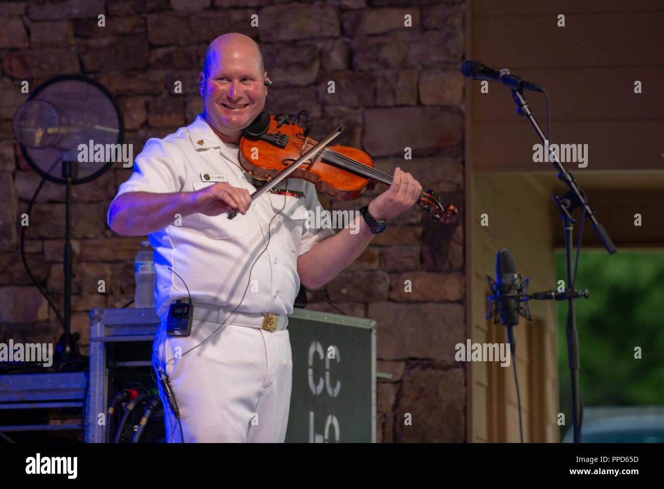 Mark burkhalter amphitheater hi-res stock photography and images - Alamy