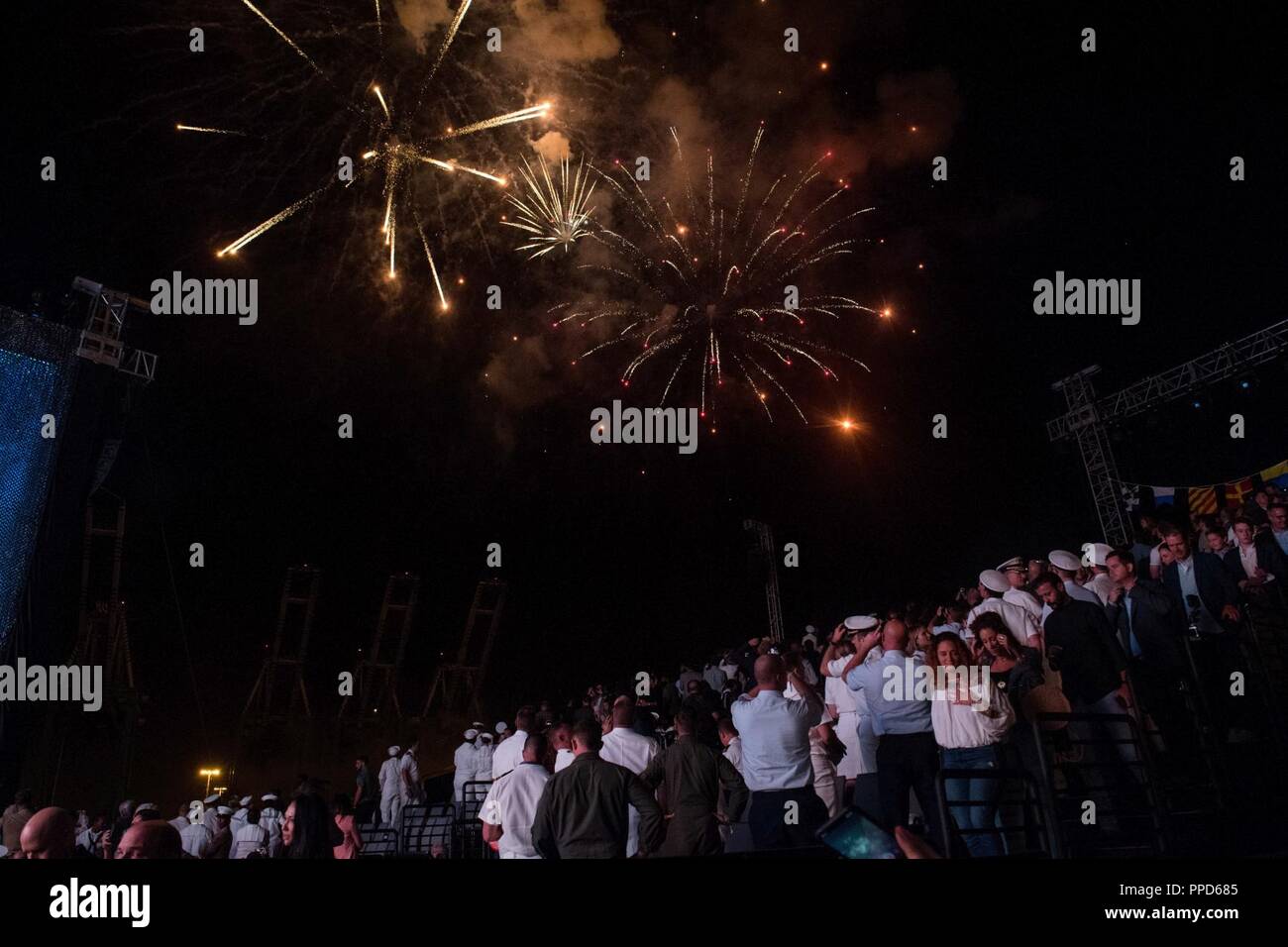 John krasinski jack ryan hi-res stock photography and images - Alamy
