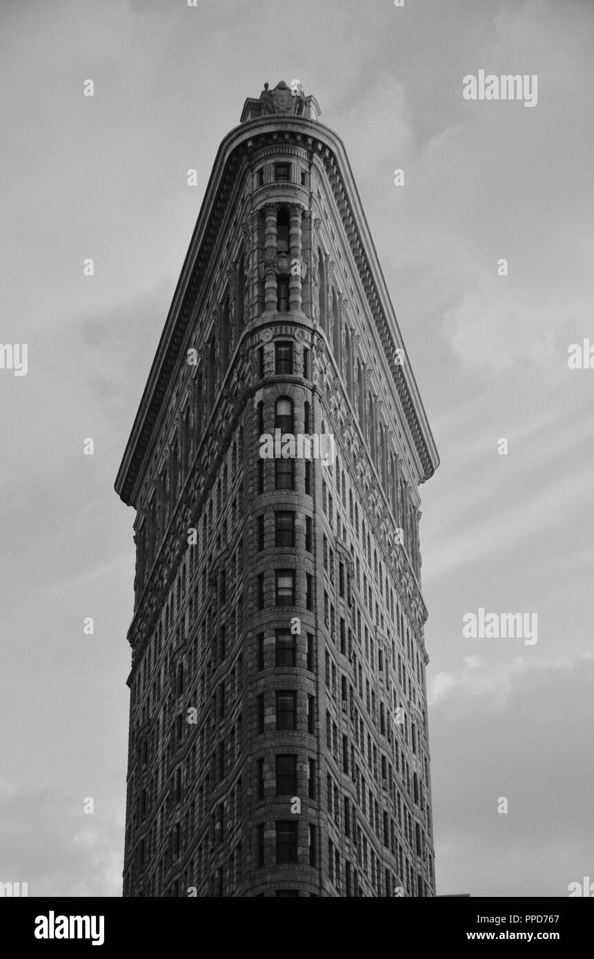 Aerial view famous flatiron building hi-res stock photography and ...