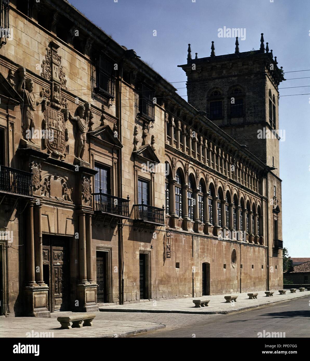 PALACIO DE LOS CONDES DE GOMARA - SIGLO XVI - RENACIMIENTO ESPAÑOL ...