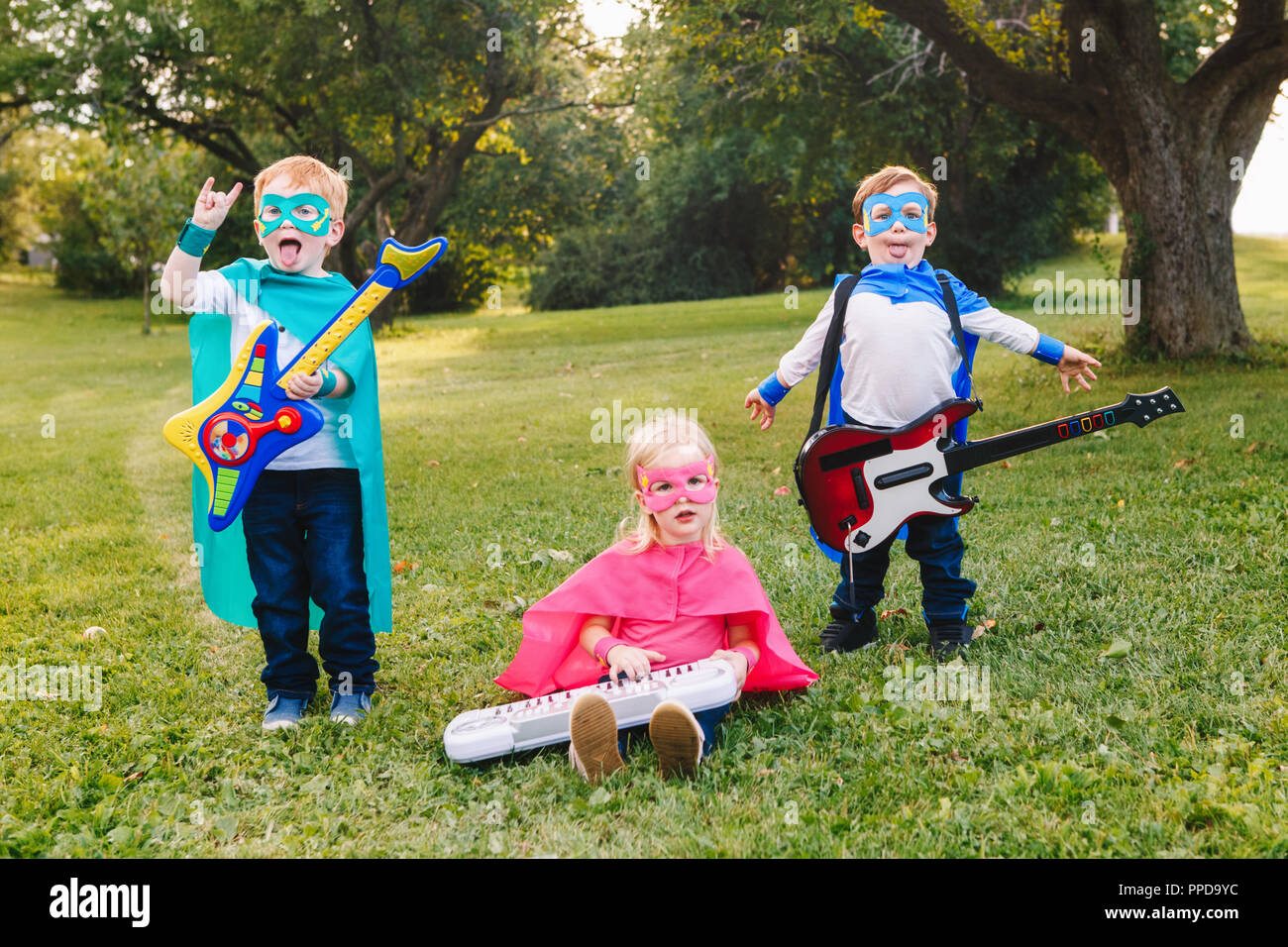 Group park boy girl play playing equipment hi-res stock photography and ...