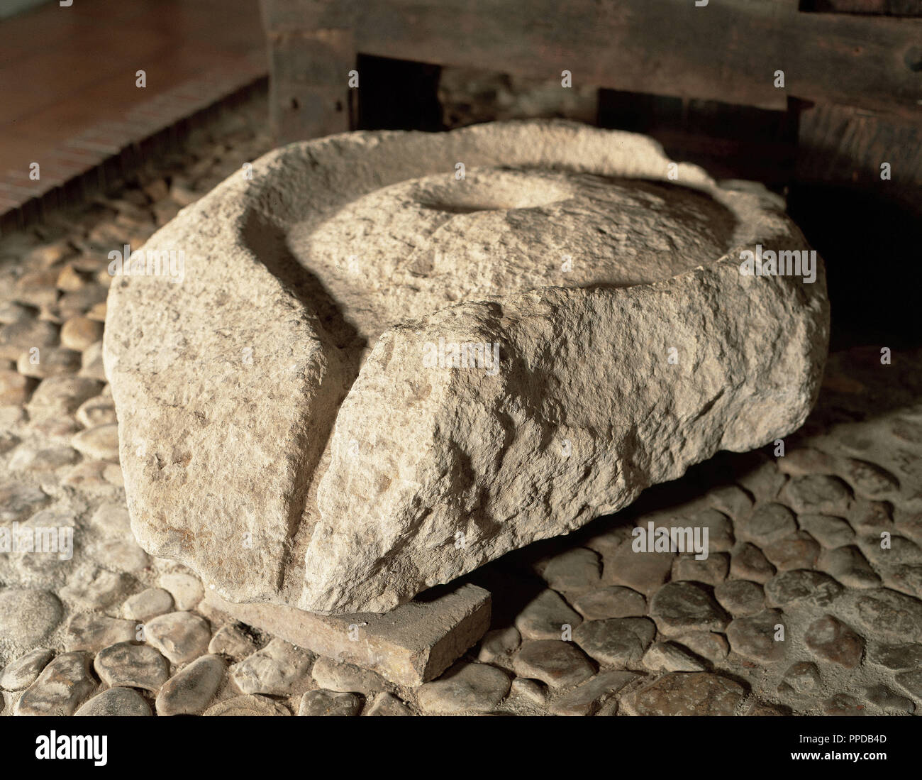 Roman base hi-res stock photography and images - Alamy