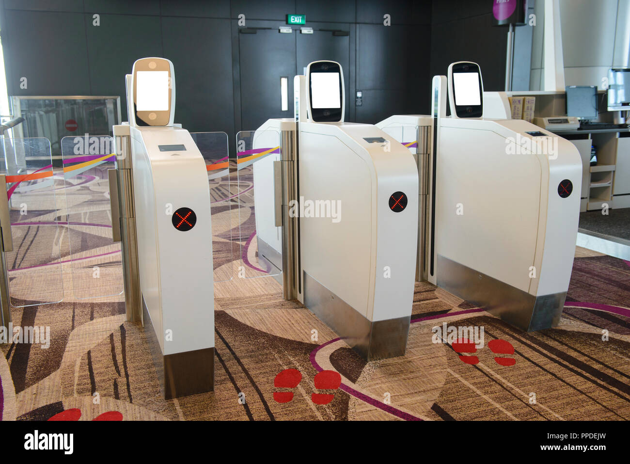 Access control system hi-res stock photography and images - Alamy