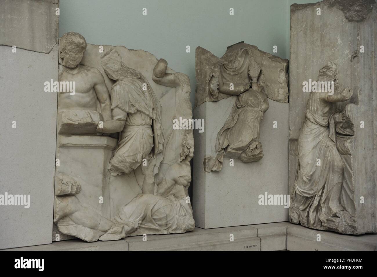 Pergamon Altar. 164-156 BC. Telephos Frieze. Detail. Construction of an ...