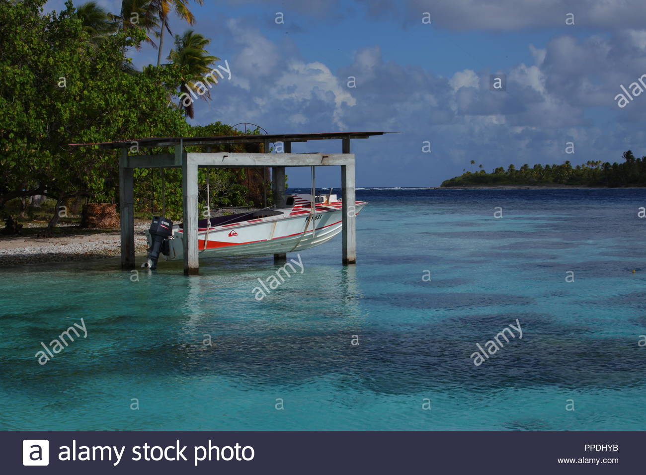 Polynesian Boat Stock Photos & Polynesian Boat Stock Images - Alamy