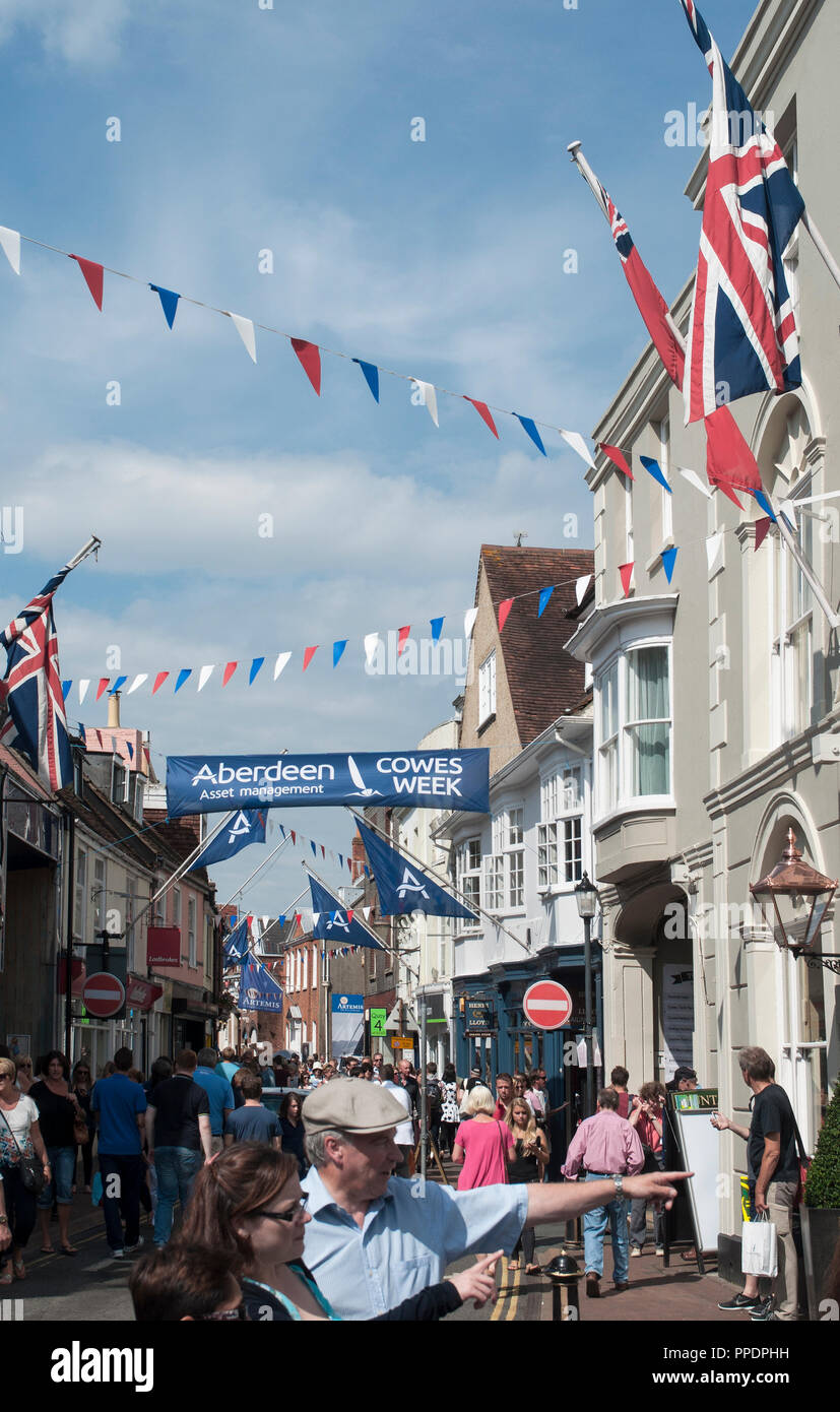 Isle of wight shopping hi-res stock photography and images - Alamy