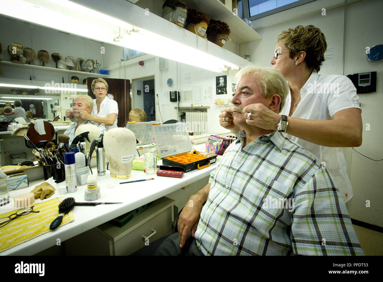 The actor Alexander Duda, who performs the role of Brandner Kaspar, is ...