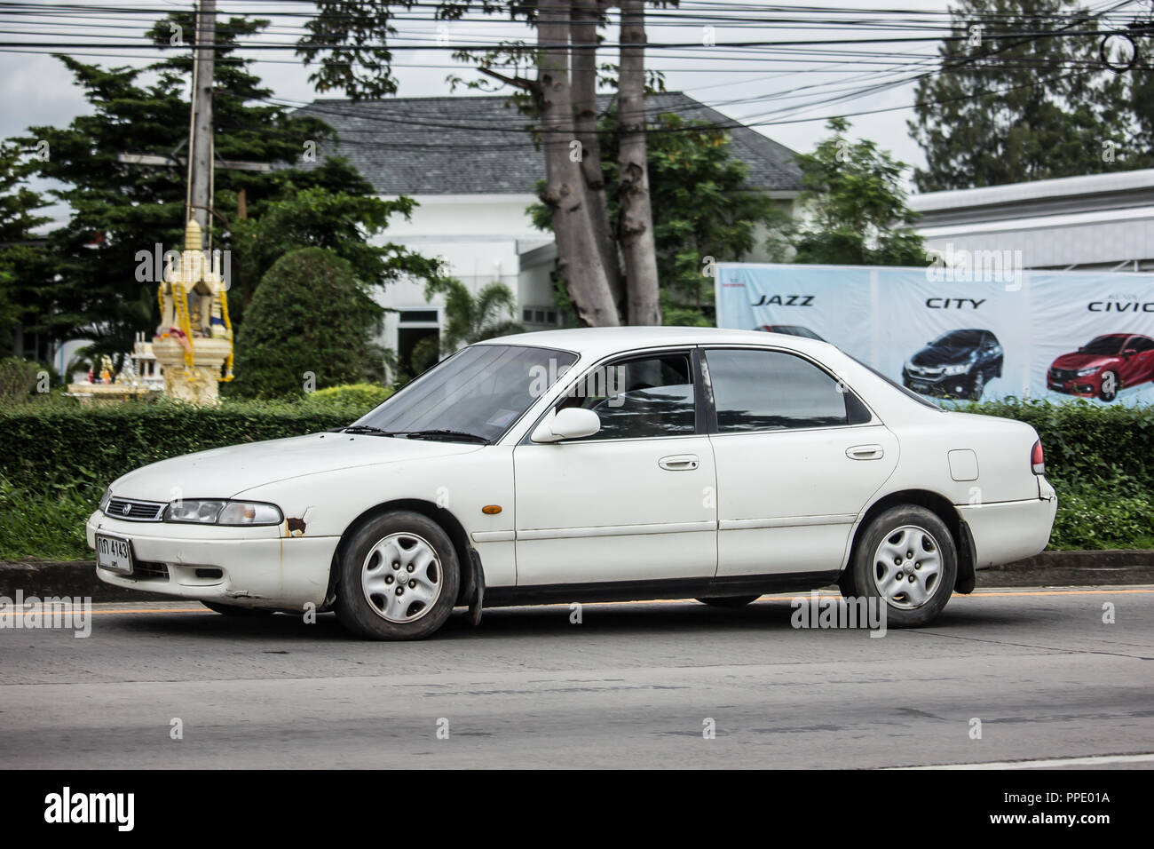 Old mazda hi-res stock photography and images - Alamy