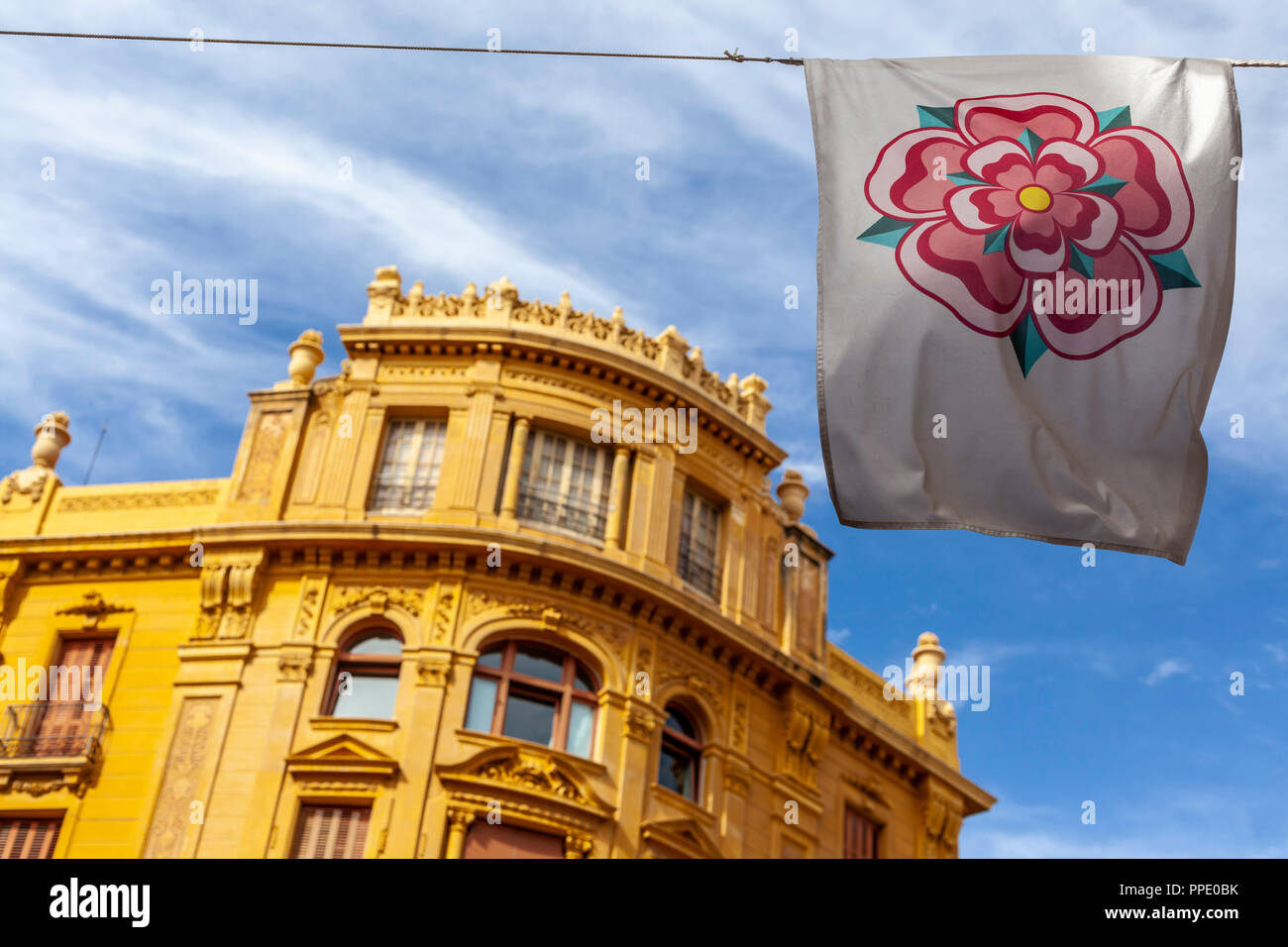 City shield and historic building in Reus,Catalonia,Spain Stock Photo ...