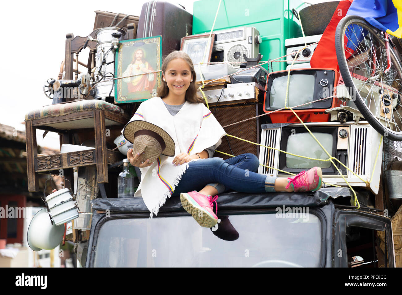 Old Person House Move High Resolution Stock Photography and Images - Alamy