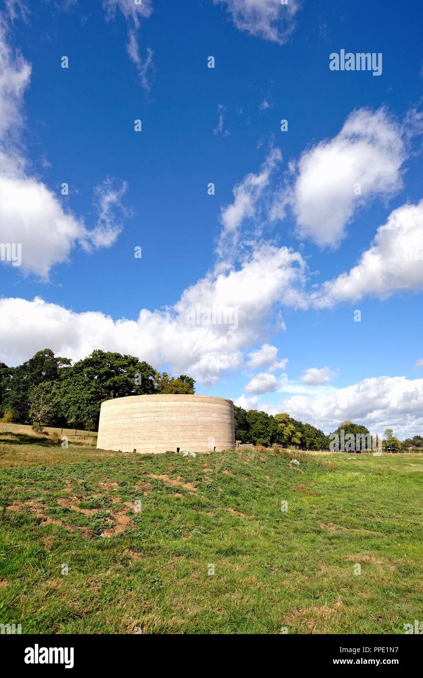 Mark wallinger artist hi-res stock photography and images - Alamy