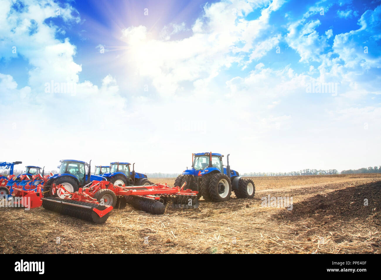 Modern tractors hi-res stock photography and images - Alamy