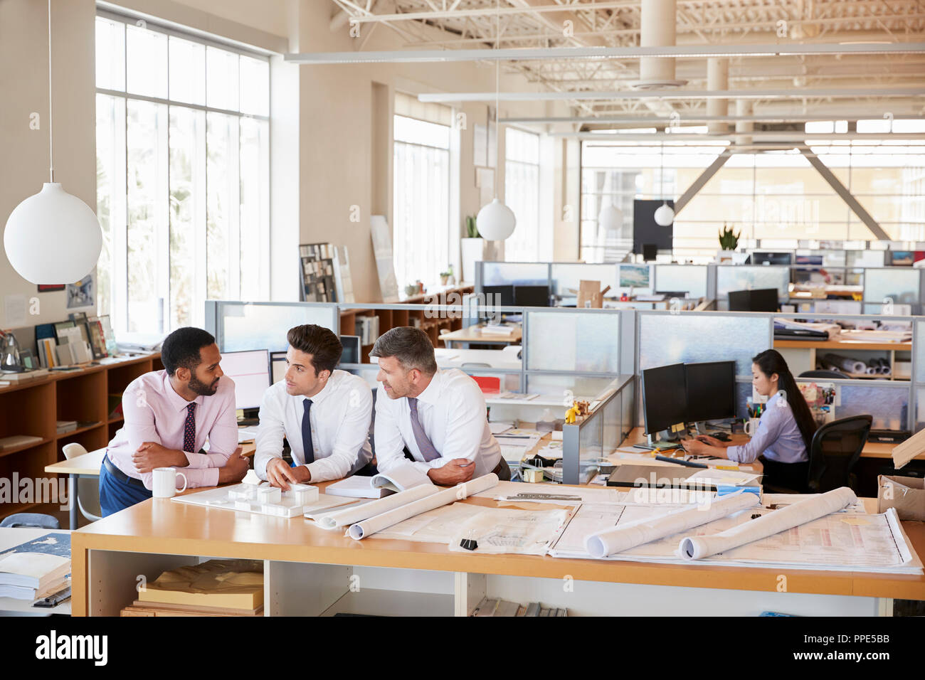 Open focus group discussion hi-res stock photography and images - Alamy