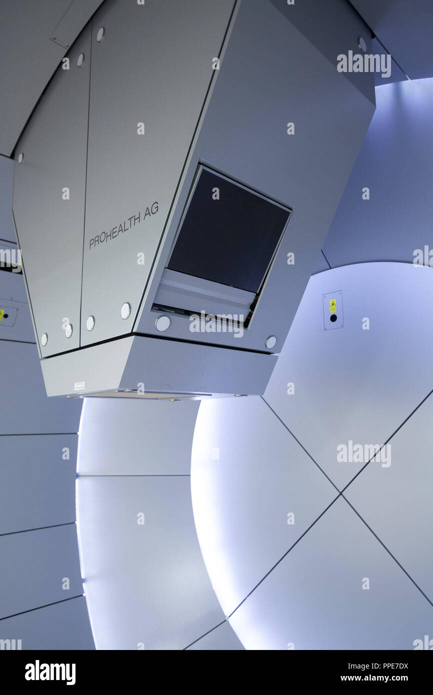 Treatment room with spotfilm device (gantry) in the Rinecker Proton ...