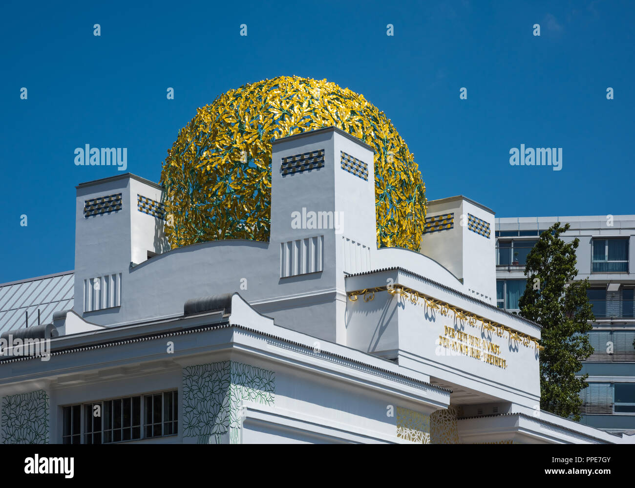 Secession sezession vienna olbrich hi-res stock photography and images ...