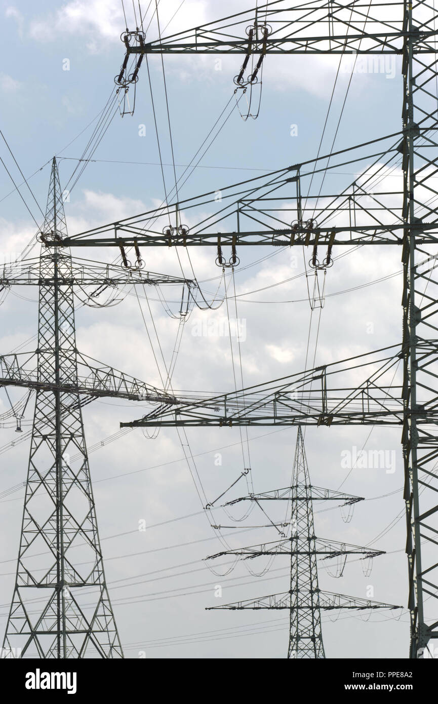 Electric towers with many power lines hi-res stock photography and ...