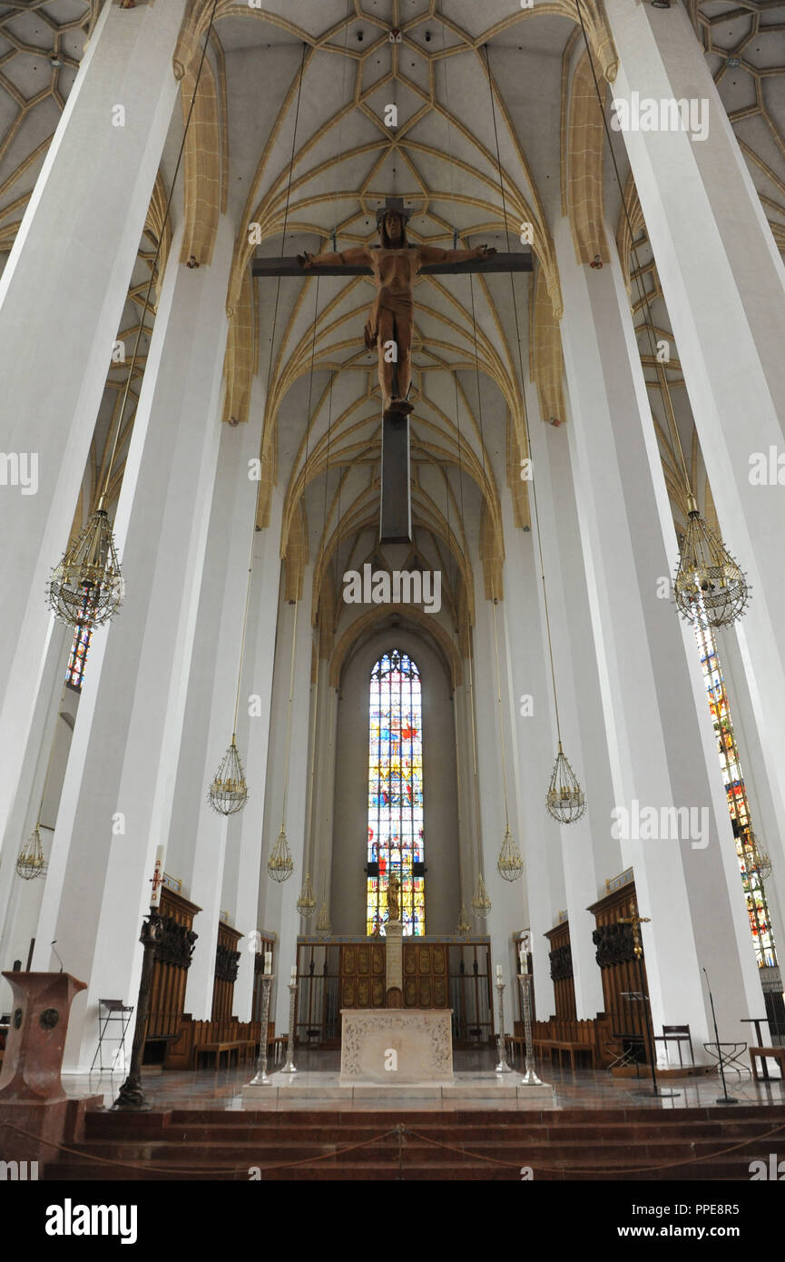 Interior frauenkirche in munich hi-res stock photography and images - Alamy