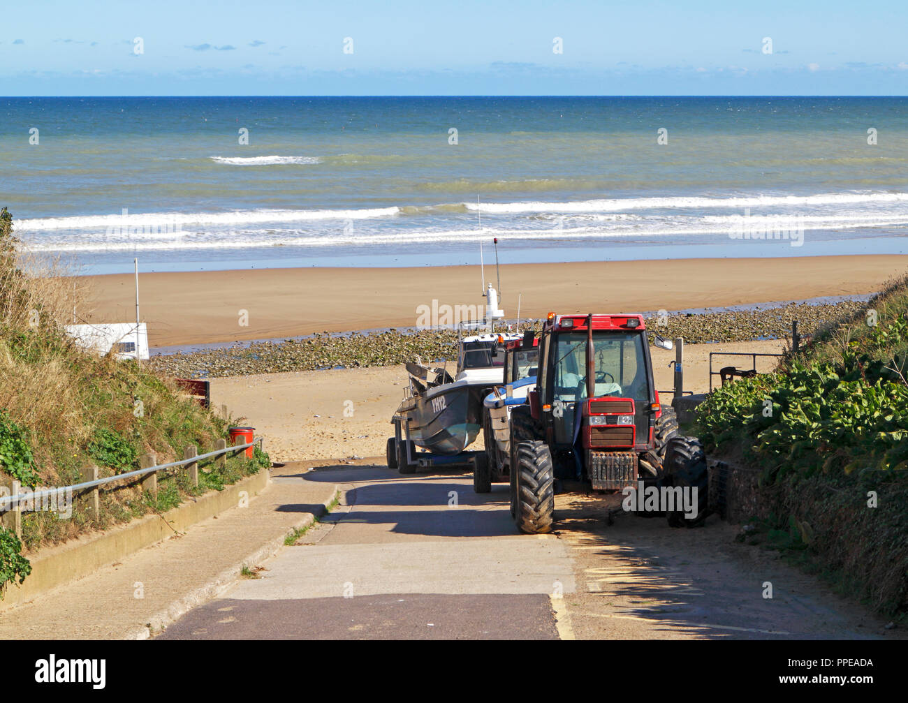 East runton beach hi-res stock photography and images - Alamy