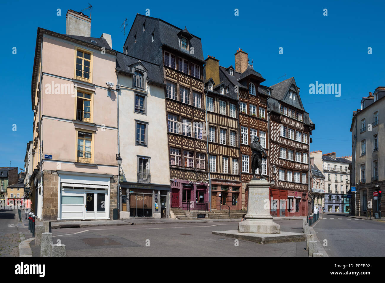 The champ statue hi-res stock photography and images - Alamy