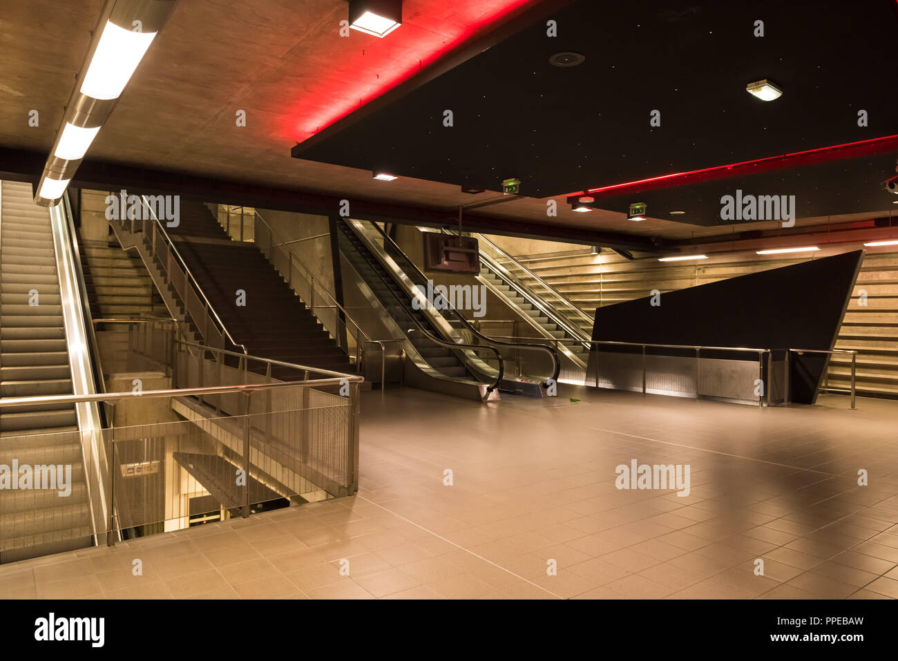 Metro de rennes hi-res stock photography and images - Alamy
