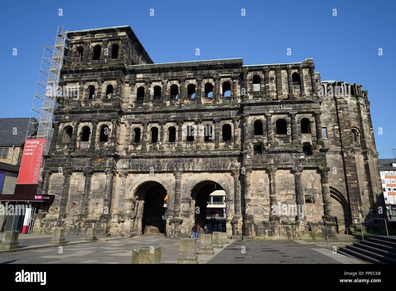 Germany: The Roman city gate 'Porta Nigra' in Trier, viewed from the ...