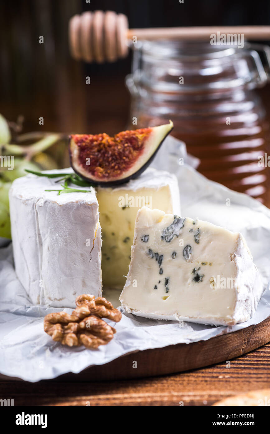 Blue Cheese cut, serving portion Stock Photo - Alamy