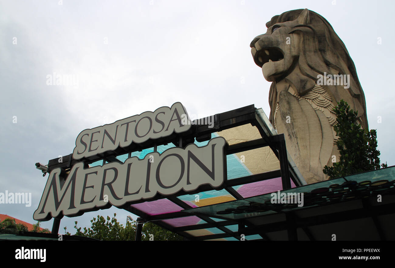 The Sentosa Merlion in Singapore Stock Photo - Alamy