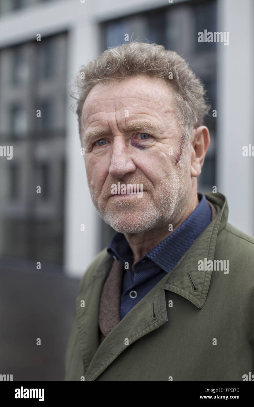 Portrait of Michael Morgner. The artist Michael Morgner at the ...