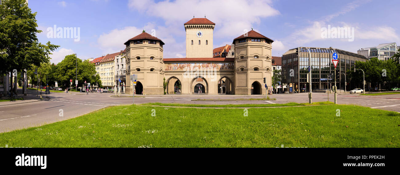 Gate isartor hi-res stock photography and images - Alamy