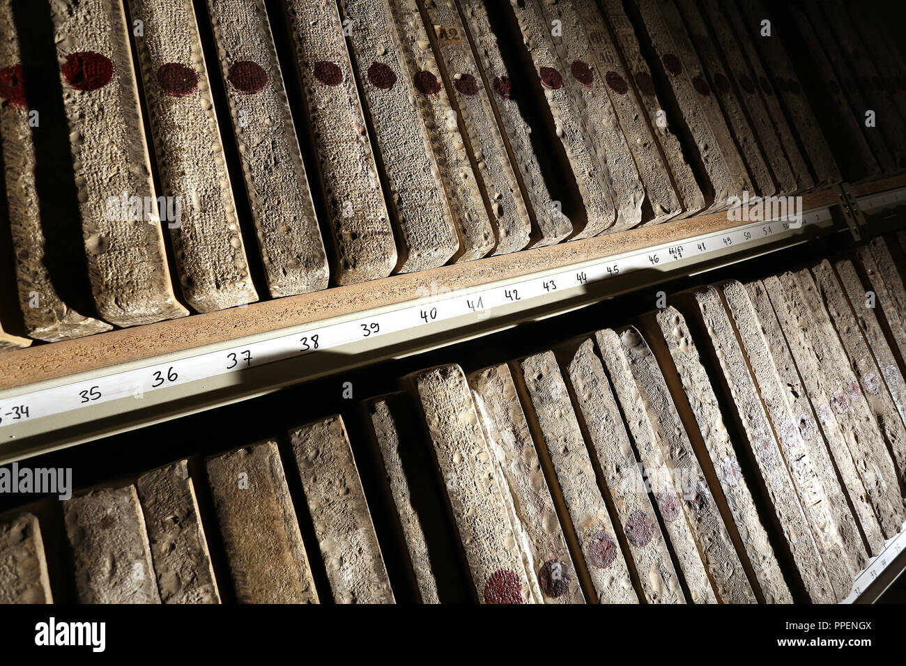 Lithography printing plates hi-res stock photography and images - Alamy