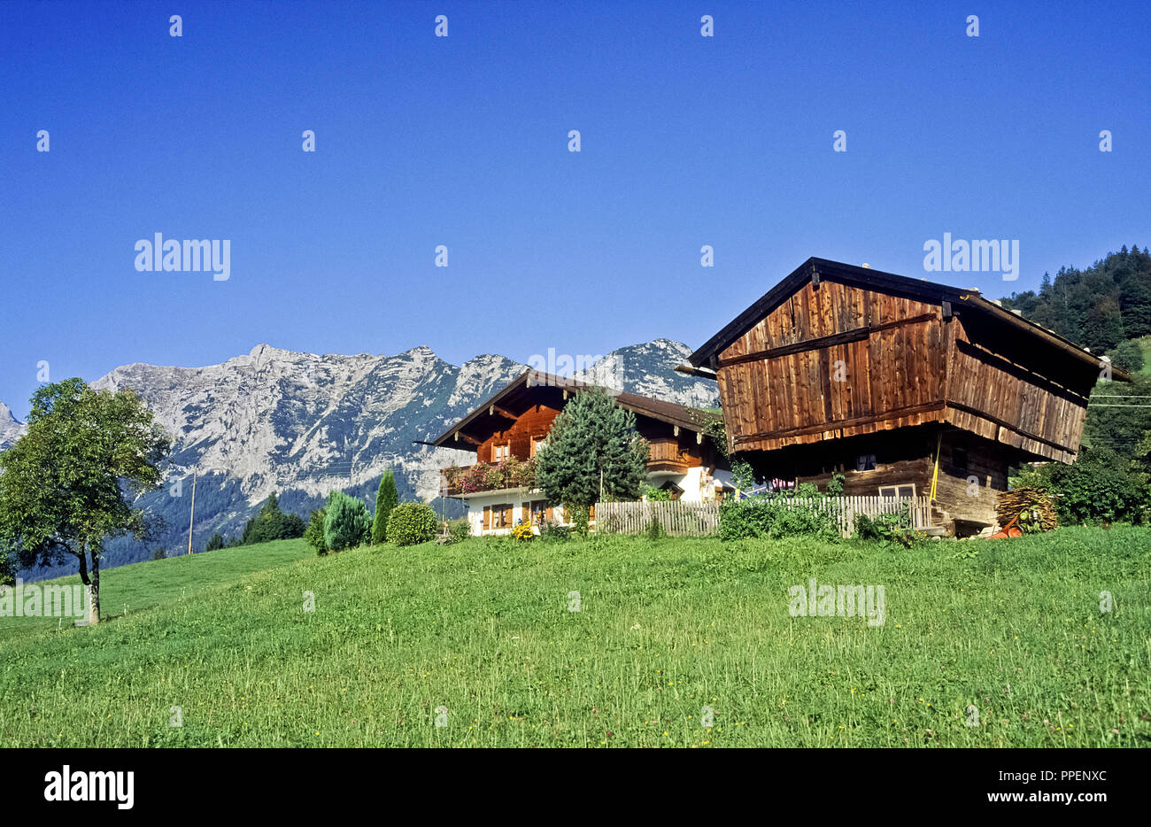 Rural farmsteads - mountain farmhouse - overlooking the Reiter Alpe in ...