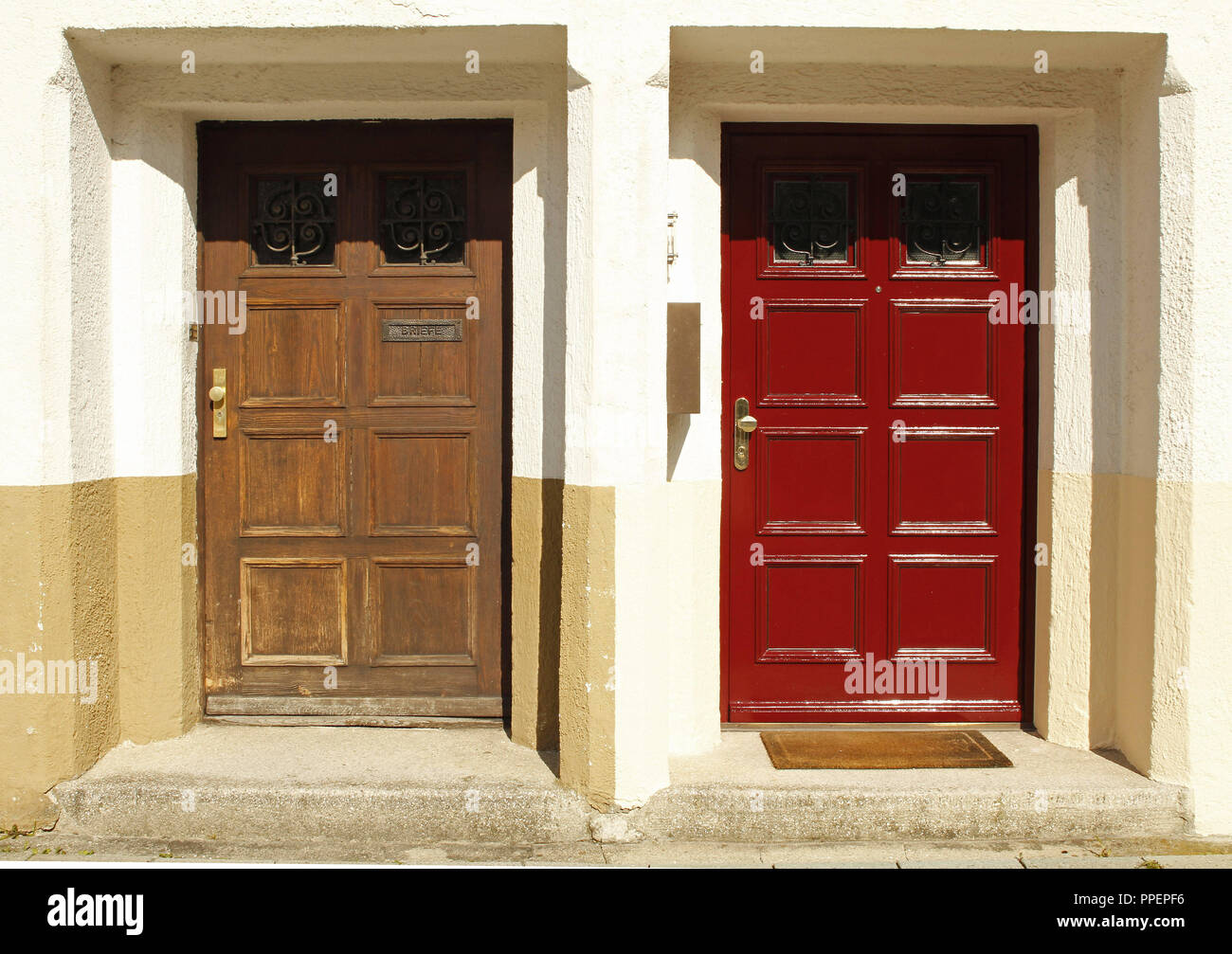 Front doors of the villa colony Schlosspark Laim in the park of the ...