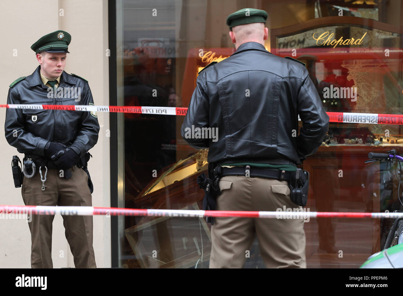 Cordoned crime scene in the Maxmilianstrasse after a jewelry robbery in ...