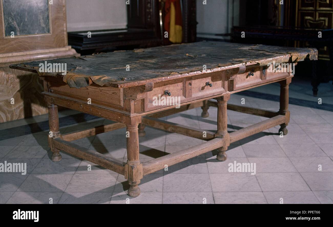 TAULA DE CANVIS UTILIZADA POR LOS CAMBISTAS Ó BANQUEROS- S XVI ...